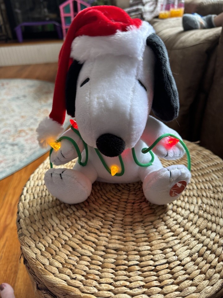 PEANUTS Musical Light-Up SNOOPY Animated Christmas Stuffed Plush Toy ...