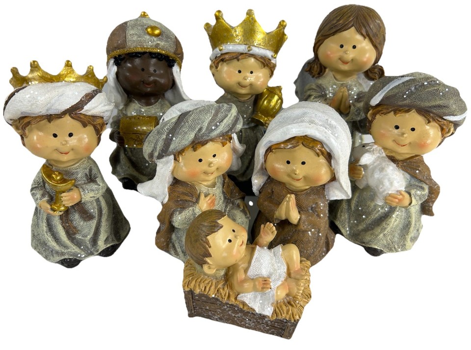 Napco Nativity Figurines 8 Piece Set Jesus Mary Joseph 3 Kings Shepherd ...