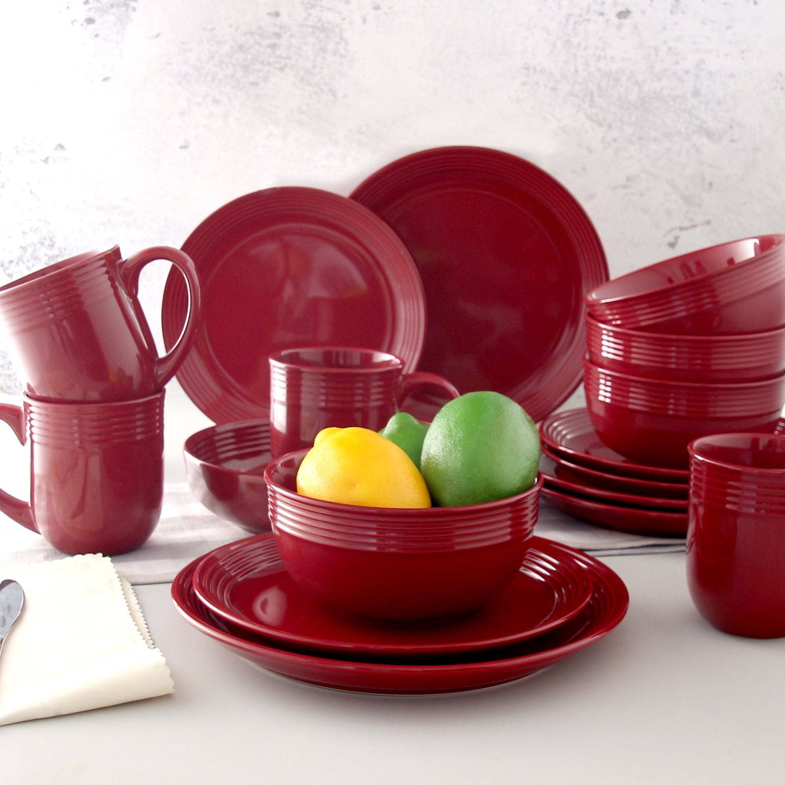 Mainstays Best Seller Red Stoneware Dinnerware Set, 16-Pieces,Free ...