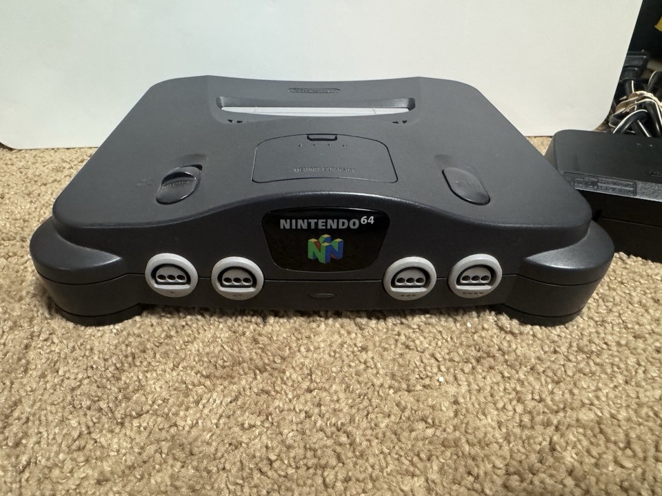 Nintendo 64 N64 Console Bundle Lot Of 4 Games Controller And Hook Ups ...