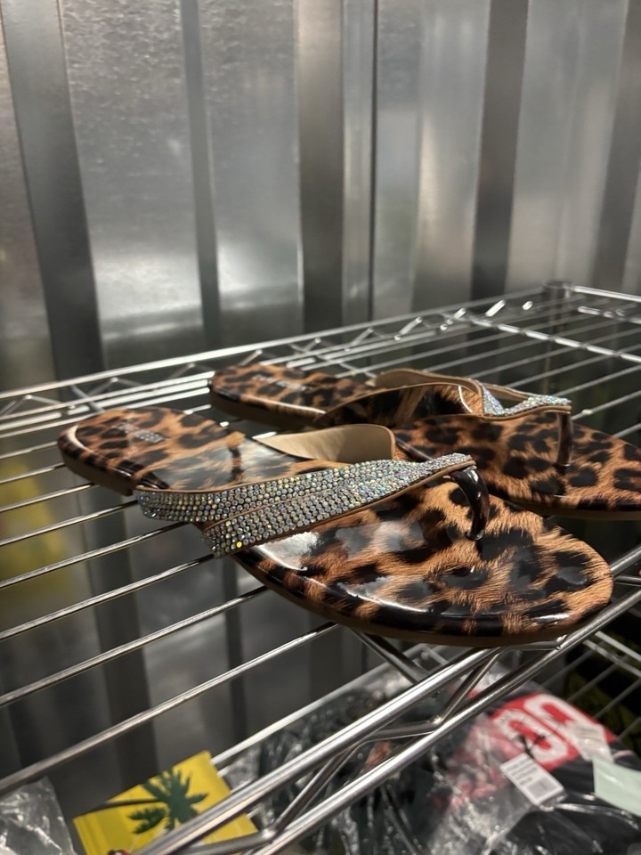 cape robbin flat sandals size 5 lepard | eBay