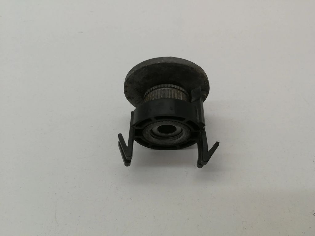 Audi A6 S6 C6 4F 2007 headlight headlamp mounting bracket 4F0941111 ...