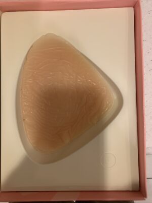 Discrene Triangle Breast Form 9360, Size 6 Left. Coloplast. | eBay