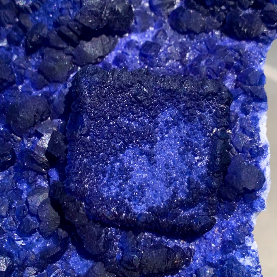 314G Natural Blueberry Fluorite Quartz Cluster Crystal Mineral specimen ...