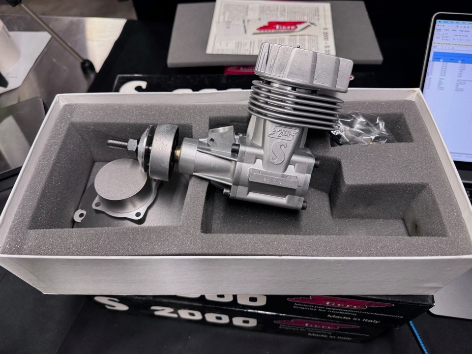 Super Tigre S2000 RC Airplane NITRO 25cc 2 Stroke Engine - Made in ...