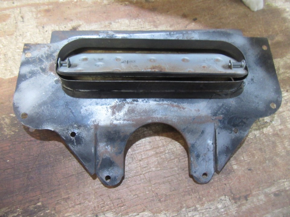 1954 Buick Roadmaster firewall fresh air vent flapper mount insert ...