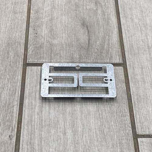 Erick Caddy MP1 Low Voltage Mounting Bracket For Telephones, TV Jacks ...