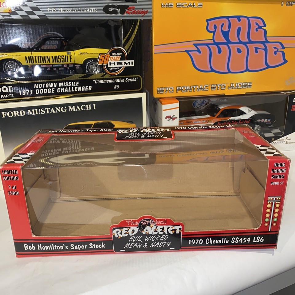 1970 Chevelle Red Alert Bob Hamilton-1/2500-1:18-Ertl American Muscle ...