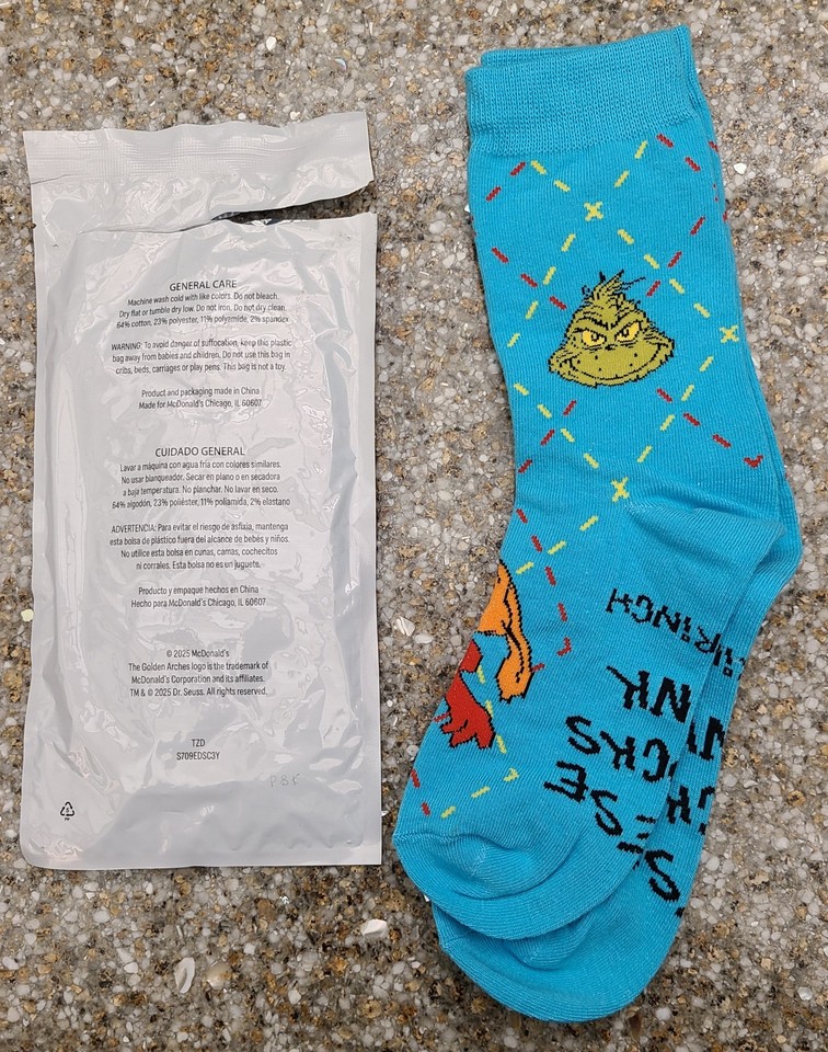 2025 McDONALD'S Grinch Socks Christmas Adult Happy Meal Blue Socks | eBay