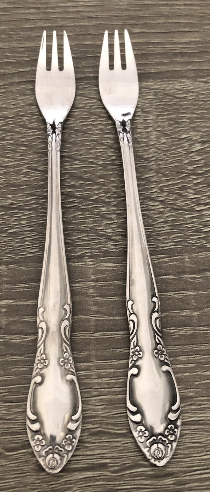 Northland Stainless Cocktail Pickle Fork Set of 2 Flowers Scroll ...