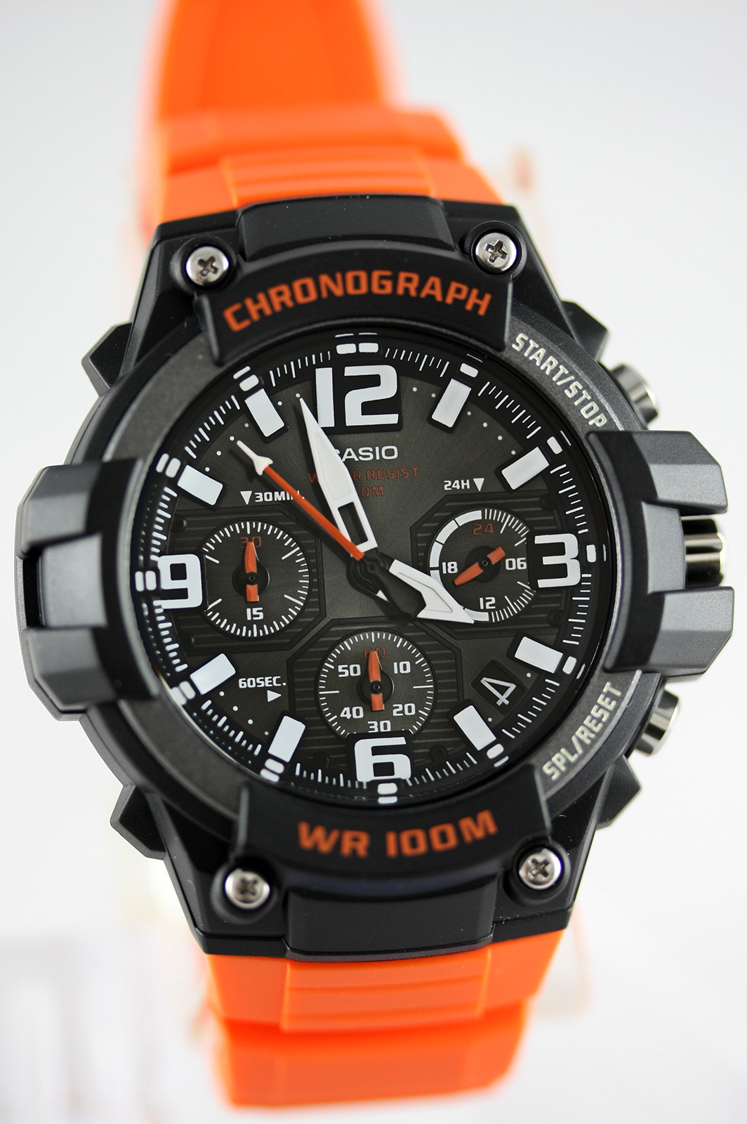 Casio MCW-100H-4A Reloj analógico para hombre resistente naranja 100M ...