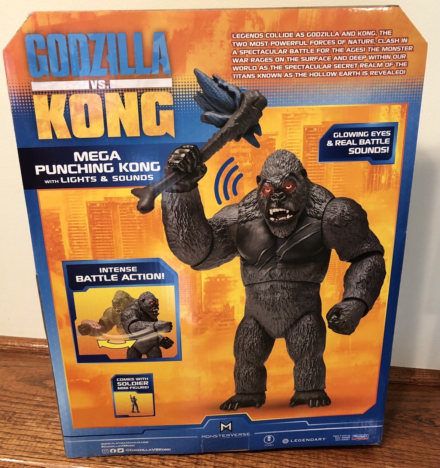 Playmates Godzilla vs Kong 13" Mega Punching Kong Action Figure for ...