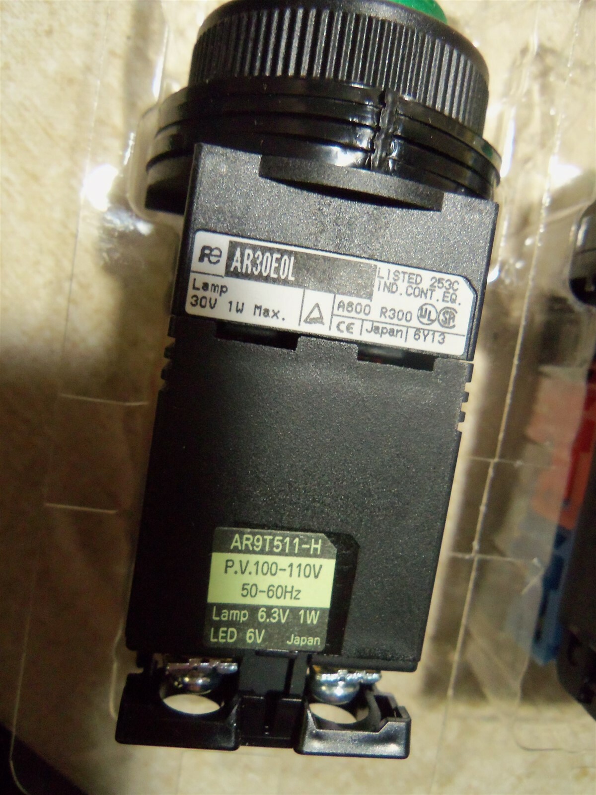 NEW Fuji Electric Green push Button Switch AR9T511-H AR30E0L *FREE ...