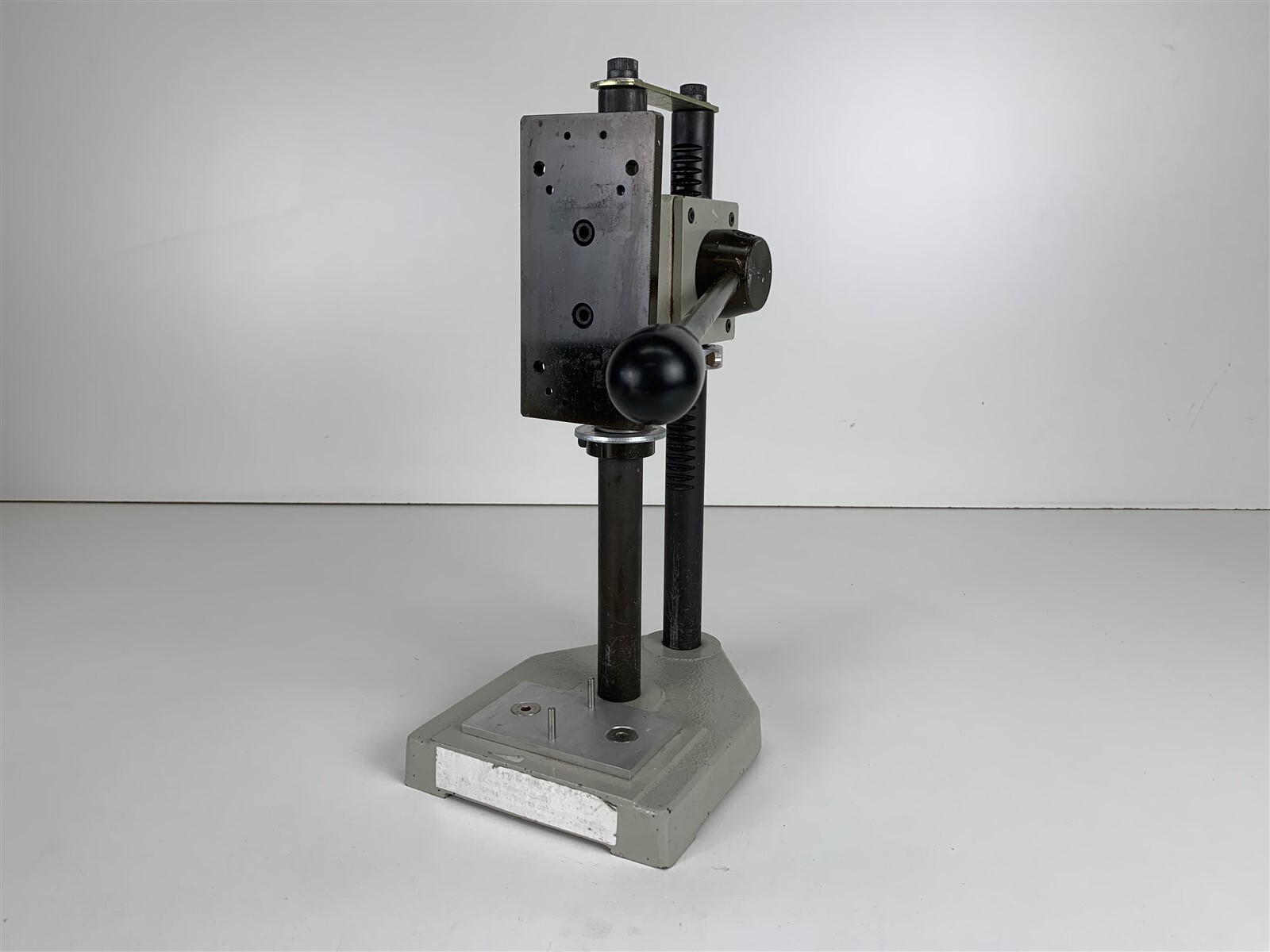 Imada+LV-220-C+Vertical+Lever+Test+Stand+w%2F+Push-Pull+Scale for sale ...