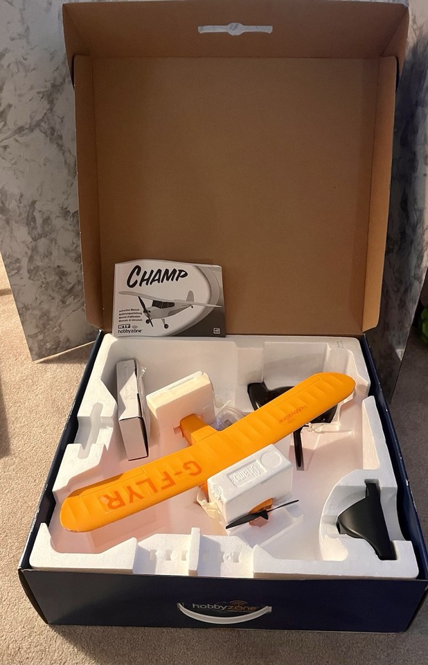 Hobbyzone HBZ4900 Radio Control Champ RTF Airplane Yellow Kit Hobby ...