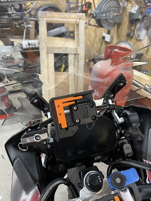 BMW Garmin Sat Nav Adapter Black Or Orange Available | eBay UK