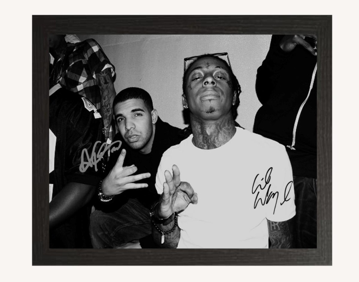 Drake Rapper Photography Drake Fans Rejoice After Rapper Shares Photo