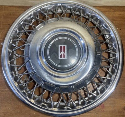 1985-87 Oldsmobile 14” Wire Spoke Hubcap | eBay