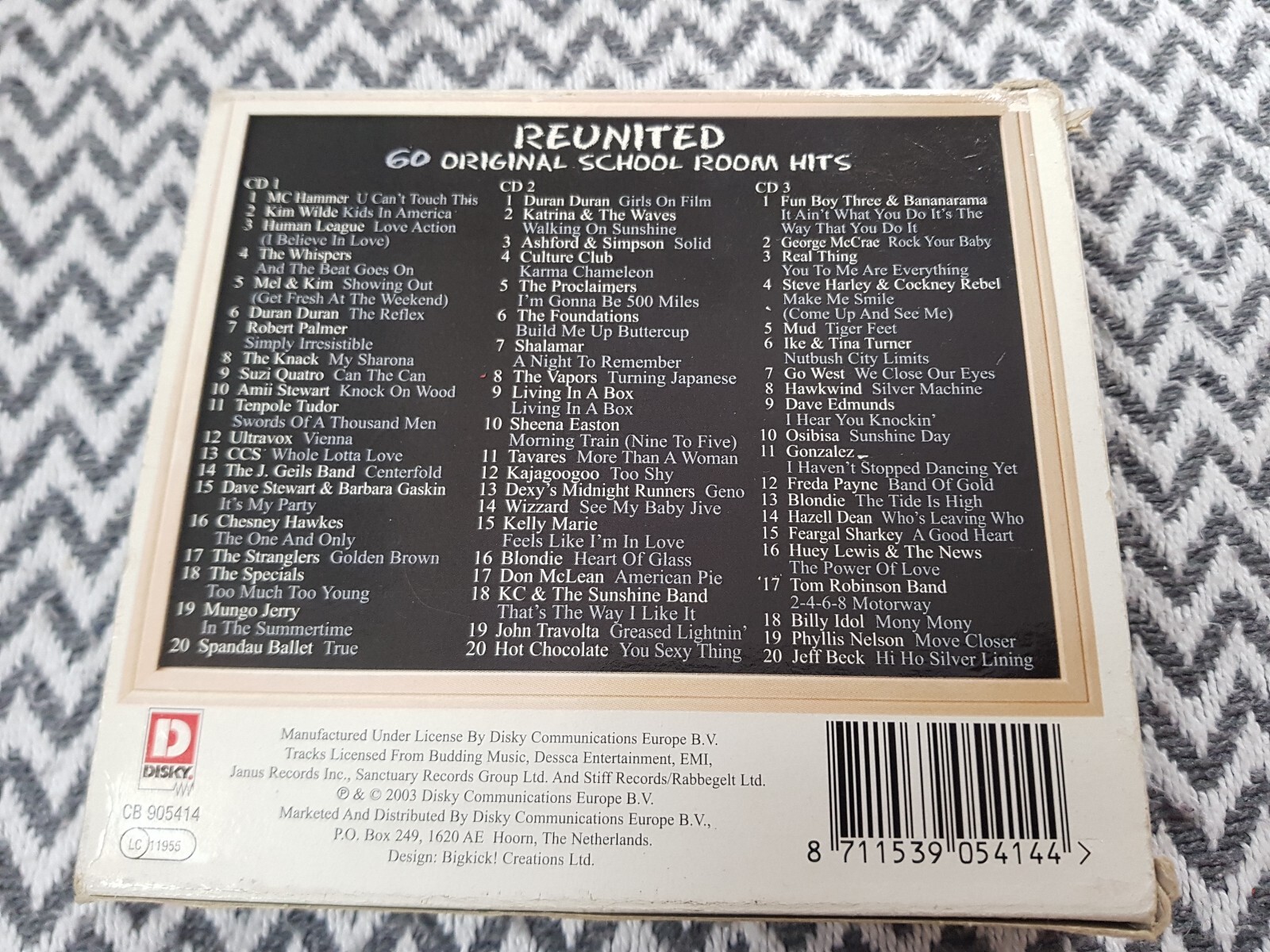 Reunited-60 Original School Disco Hits - Various Artists CD ...