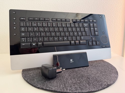 logitech dinovo edge keyboard fi/swe layout / charging station (without ...
