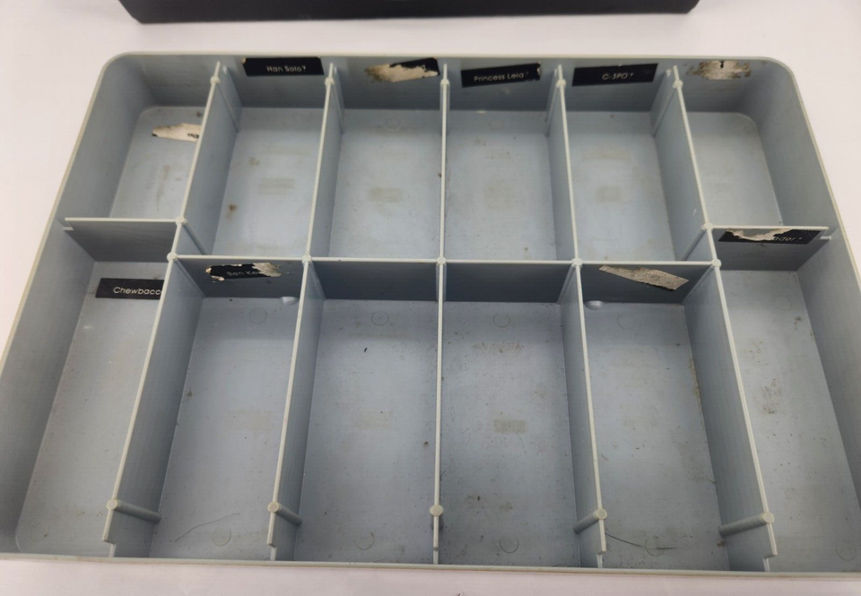 Vintage Star Wars Vinyl Mini-Action Figure Collector’s Case With Trays ...