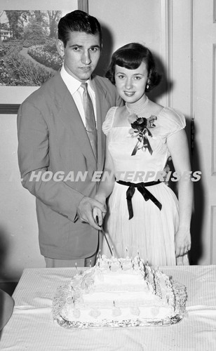 C. 1950 MAC ROBINSON VANDY FOOTBALL COLEMERE CLUB NASHVILLE TN 5X7 ...