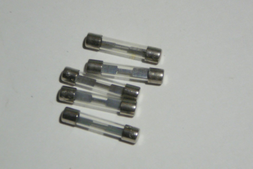 SFE 20A FUSES LITTLEFUSE LOT OF 100 PCS USA FREE SHIPPING | eBay