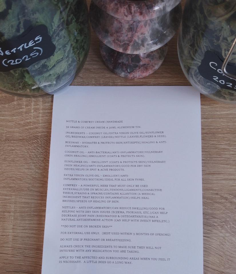 COMFREY & NETTLE CREAM. ((2 x 30ml TINS) . INFLAMMATION. DRY SKIN ...