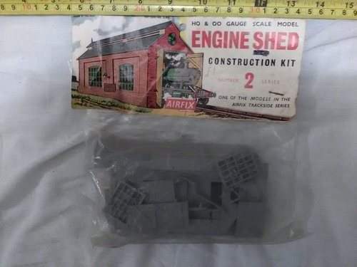 Vintage Airfix HO/OO Scale Bagged Engine Shed (Pattern 208 ...