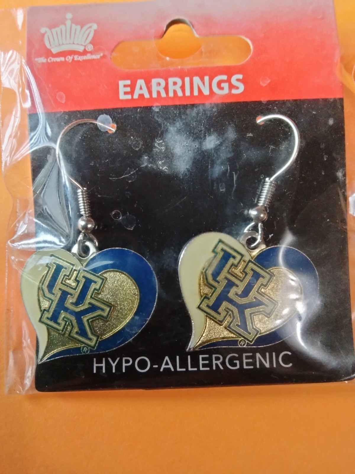 Colorful, Licensed, NCAA University of Kentucky Wildcats Heart Swirl ...