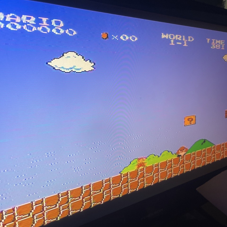 Nintendo NES Console PAL UK Duck Hunt / Super Mario Bros. w/ Zapper Gun ...