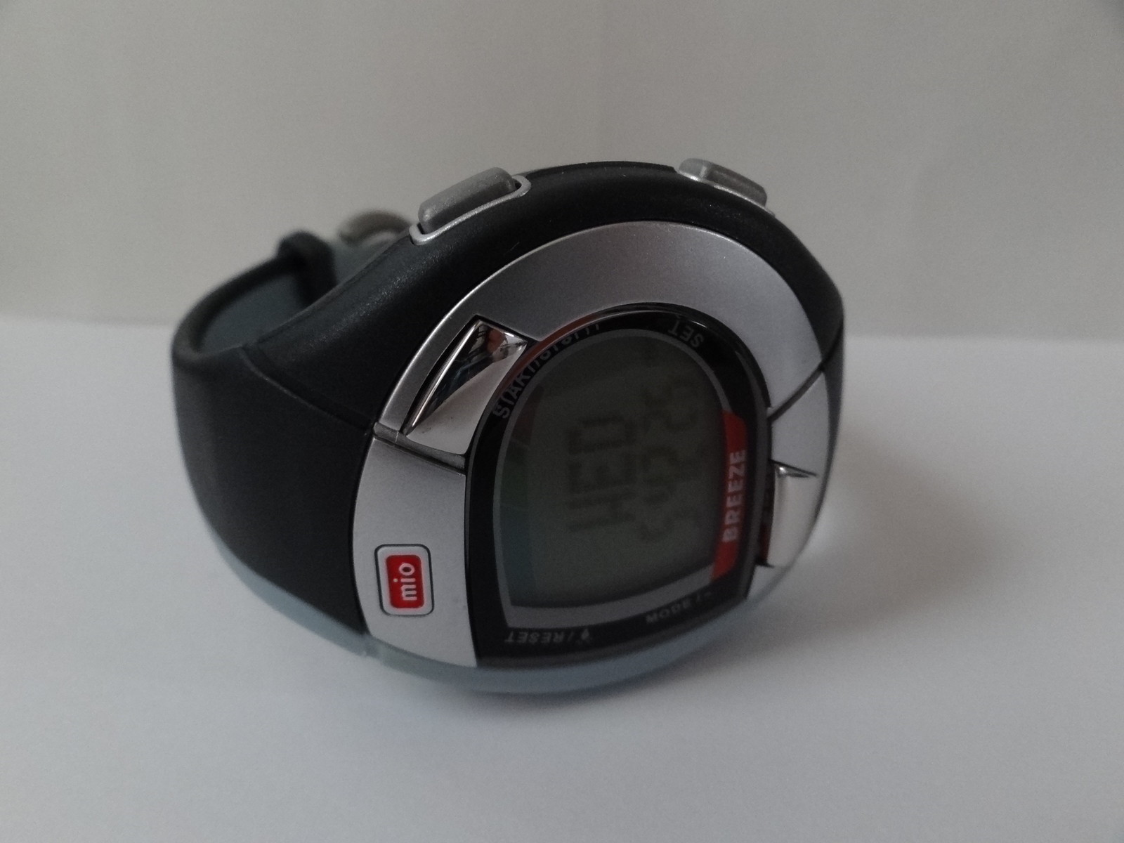 Mio Breeze ECG Strapless Heart Rate Monitor Unisex Watch | eBay
