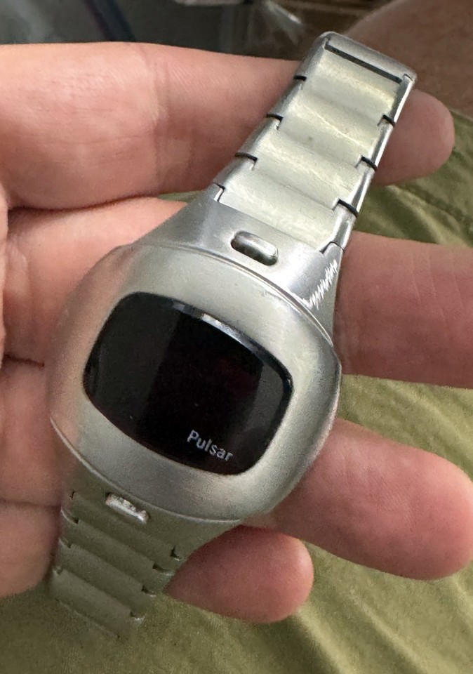 Rare 1970's Pulsar LED Watch Stainless Original Bracelet Magnet MEN'S ...