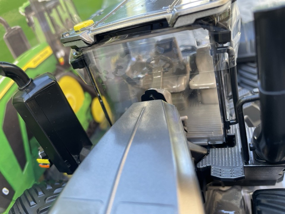 New Ertl CHASE 1/32 2025 John Deere Farm Show 9RX 770 4-Track Tractor ...