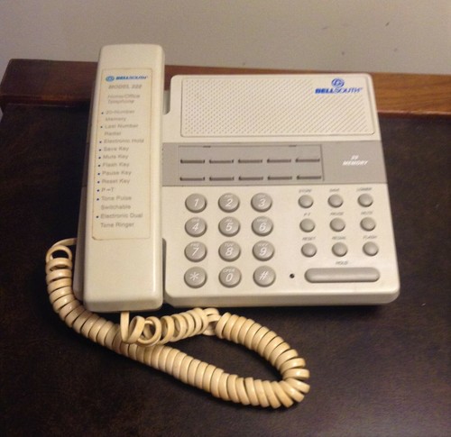 BellSouth Desk Phone W/ 20 Number Memory, Redial & 9 More Features ...