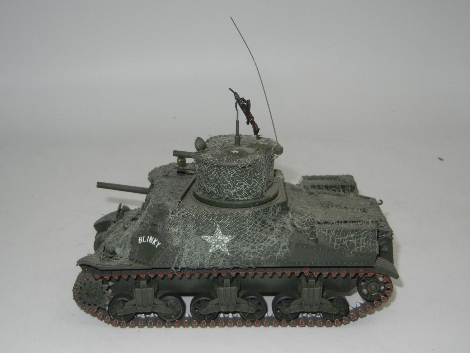 1:35 Model Tank WWII Professionally Built US Tank Model Blinky | eBay