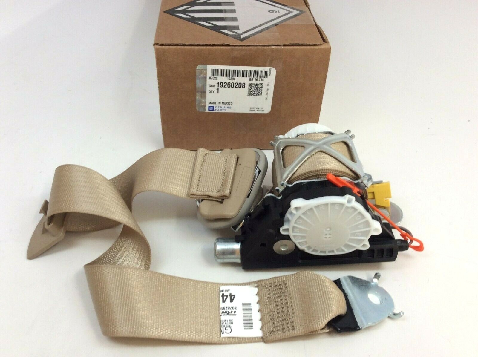 Chevrolet Silverado GMC Sierra Driver Side cashmere Seat Belt Kit OEM ...