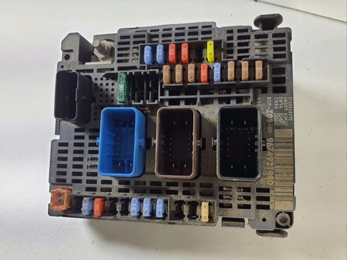 BOITE A FUSIBLES PEUGEOT 508 SW 9674921980 | eBay