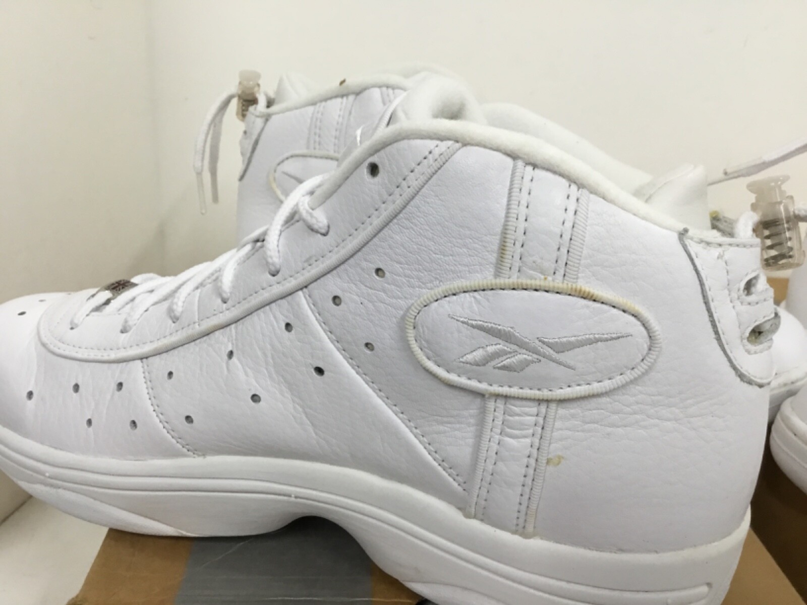 Reebok Rafter MID SE style#4-75234 Mens sneaker white "vintage" Never ...