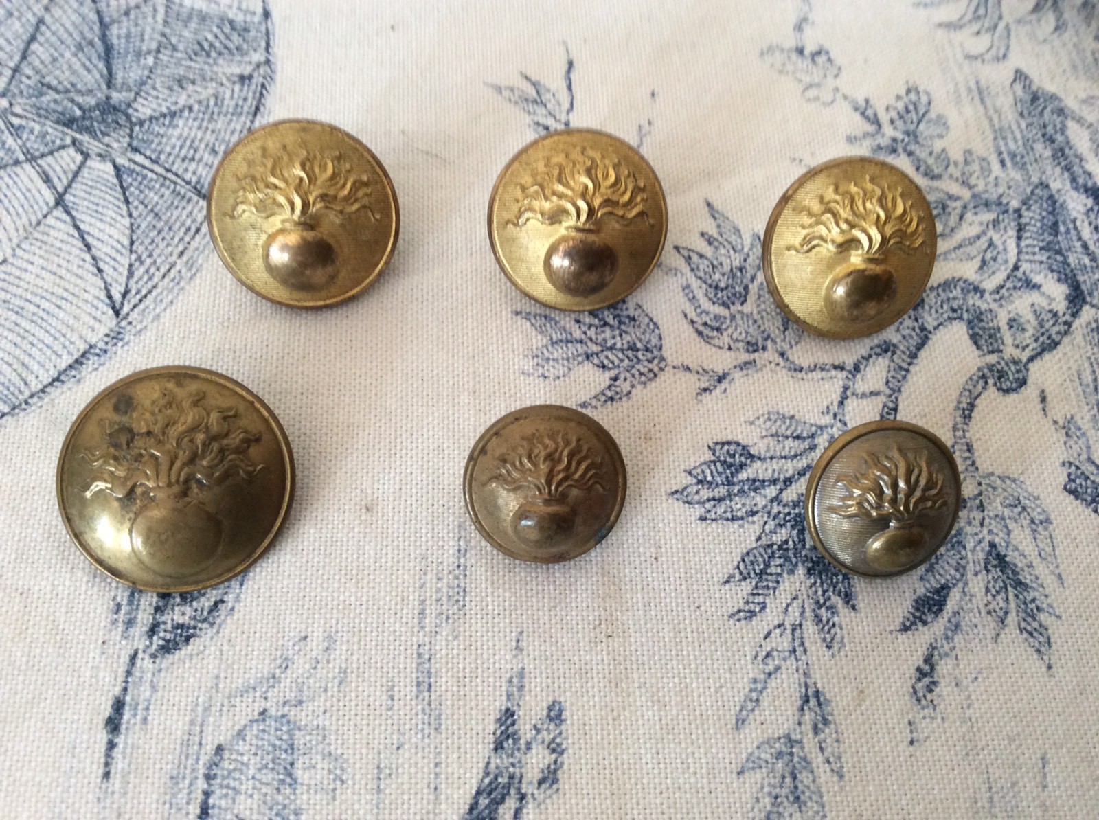 6 Vintage French Parisien Metal Buttons - Paris - Police Uniform ...