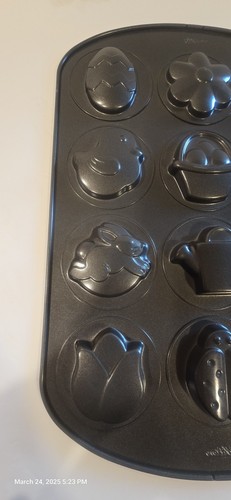 Wilton 12 Easter Cookie or chocolate Mold | eBay