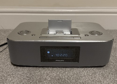 Philips Docking Entertainment System DC290 Silver Alarm Clock Radio ...