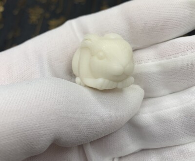 Tagua Nut Hand Carved Rabbit Statue Vegetable Bunny Carving Pendant ...