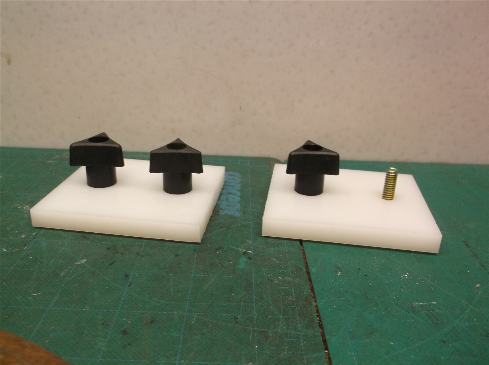 3x3-1/4 t slot jig inserts plastic 2 pc 6 screws 5 knobs | eBay