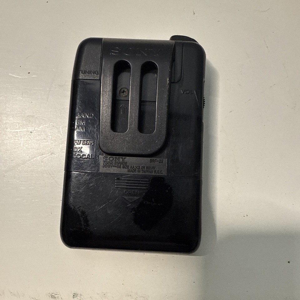 Vintage Sony Walkman SRF-29 Black AM/FM Radio w/ Belt Clip-unknown if ...