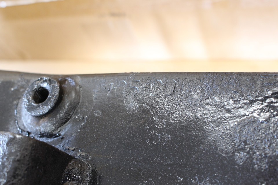 2005-2016 Ford F450 F550 Super Duty Spicer S110 Rear Axle Housing ...