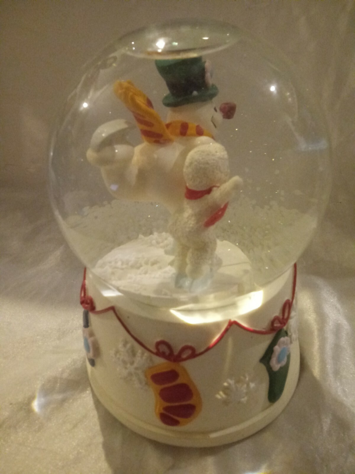 SNOWBABIES FROSTY THE SNOWMAN MUSICAL WATER SNOW GLOBE CHRISTMAS ...