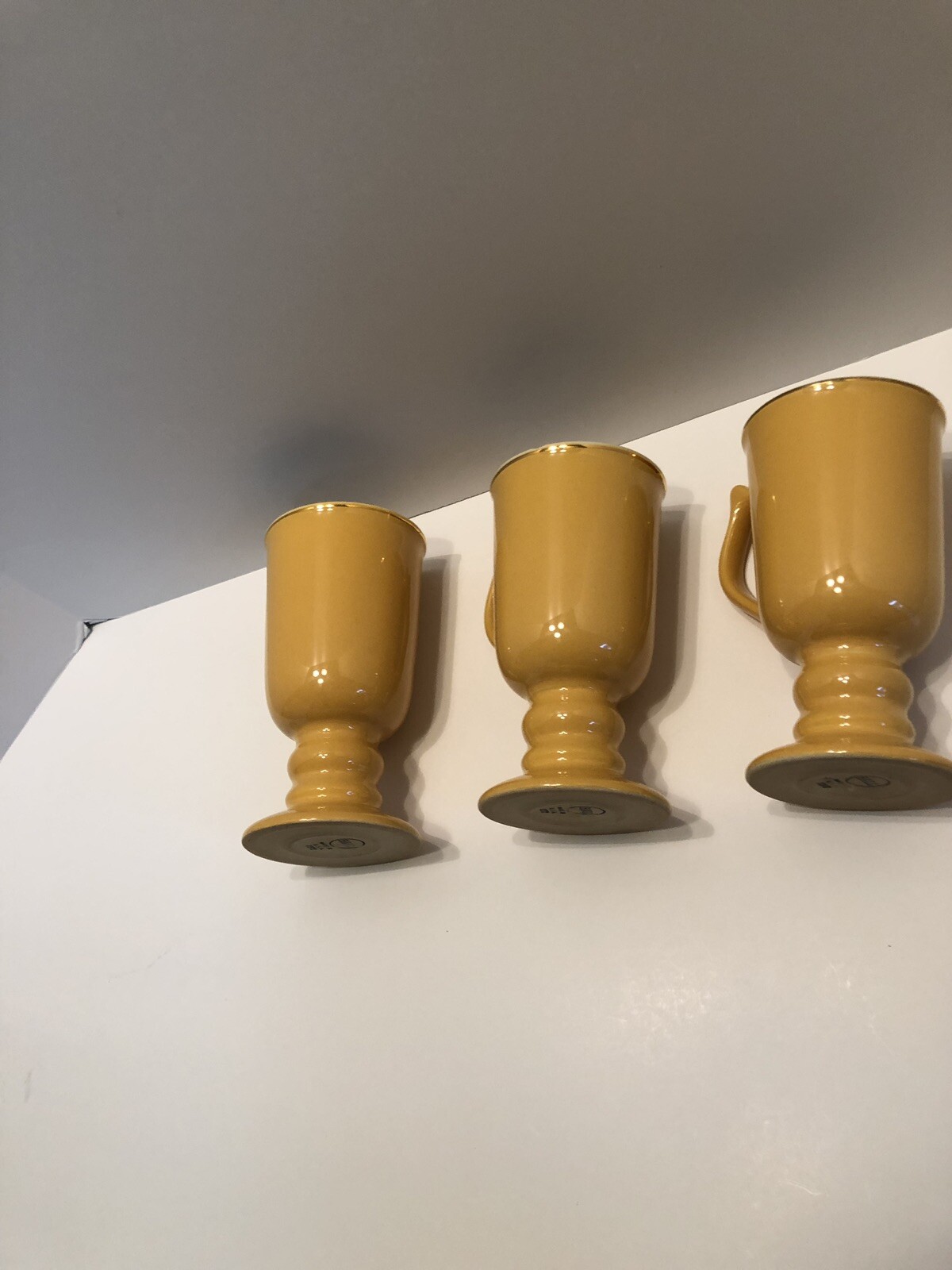 MCM Hall Mugs Golden W/ Gold Trim ON PEDESTAL Coffee Hot Chocolate ...