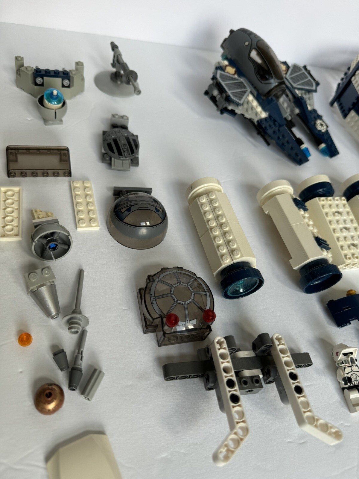 LEGO Star Wars 7661 Jedi Starfighter Incomplete with Instructions | eBay