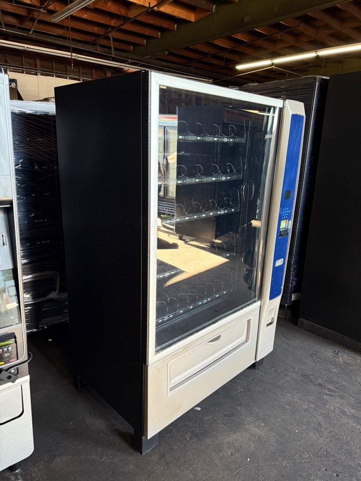 Crane 472 Merchant Media Combo Vending Machines FREE SHIPPING | eBay